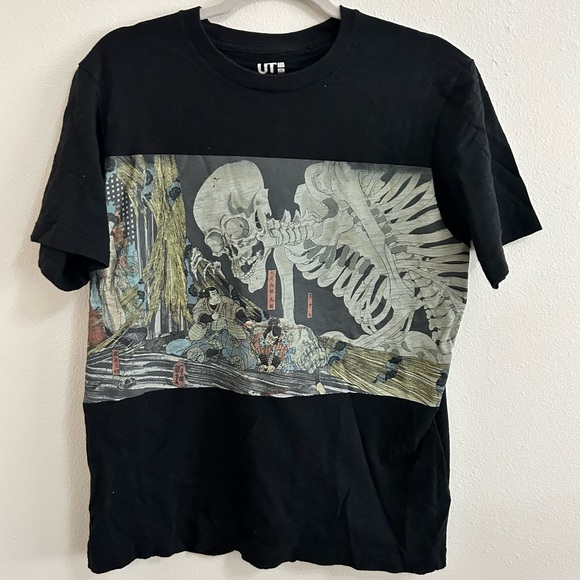 Uniqlo | Shirts | Uniqlo X Museum Of Fine Arts Boston Graphic Tshirt ...